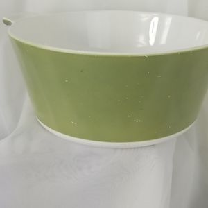 Corningware | Kitchen | Vintage Corningware P7 34 B 1 34 Quart Green ...